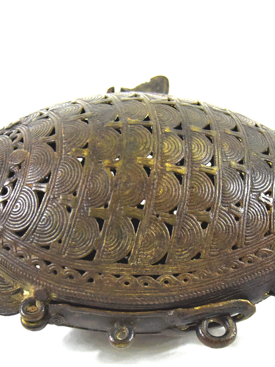 Fish Shaped Box - Dhokra Art – ahmedabadtrunk.in